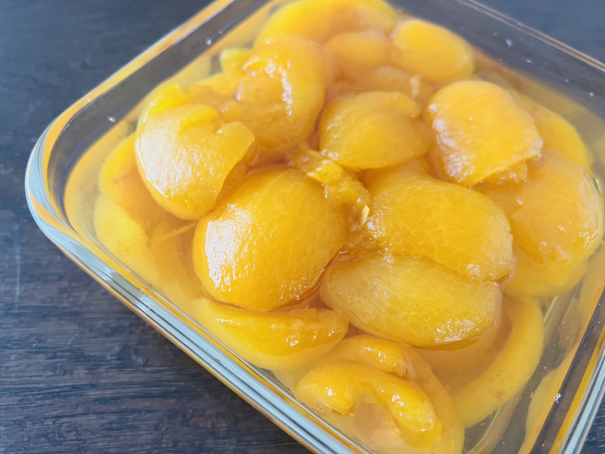 管理栄養士の甘くないお菓子【びわのワインコンポート】 - 食トレーニング研究所